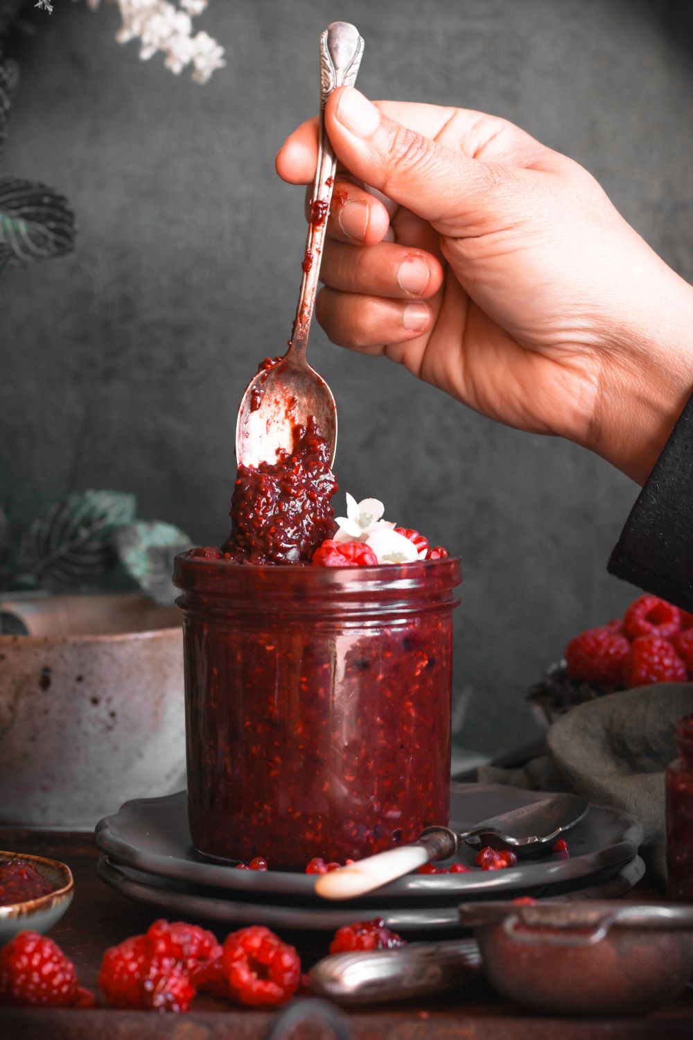 Raspberry and Chai Spice Honey Compote – Hunt and Gather Bee Co.